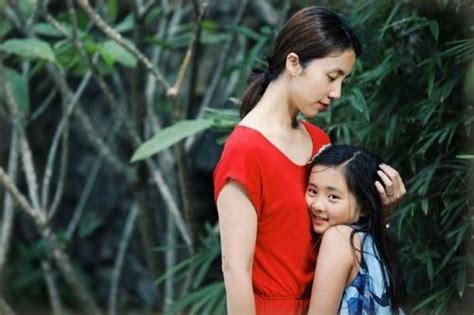 黃磊妻子曬多多近期美照 網友黃家有女初長成 每日頭條