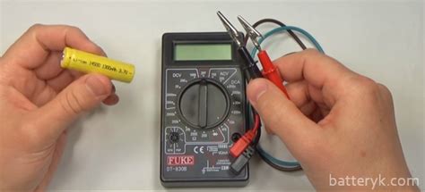 Как измерить емкость аккумулятора мультиметром