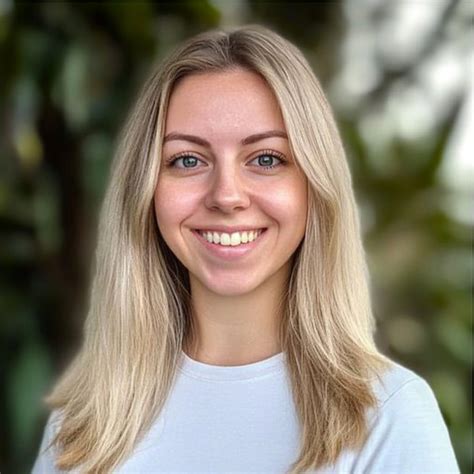 Phoebe Microsoft Excel Tutor €30h