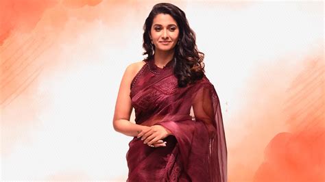 Priya Bhavani Shankar Fan Photos Priya Bhavani Shankar Pictures Images Filmibeat