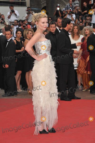 Photos And Pictures Kirsten Dunst Winner Of The Best Acress Award