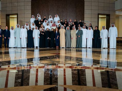 Abdallah Bin Zayed Assiste à La Réception Des Diplômés De La « Deraya Speakers Platform