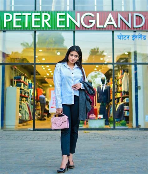 Simran Jain Instagram Star Age Biography Hometown