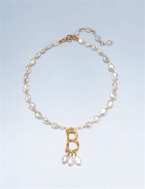Anne Boleyn Initial Necklace Octavia Rose