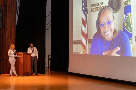 Fermilabs Sqms Center Hosts Inaugural Us Quantum Information Science