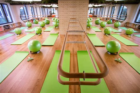 СИПИ Easterweek Втората вечер от Великденските празници идва с още енергия и заряд 🐇 Тази