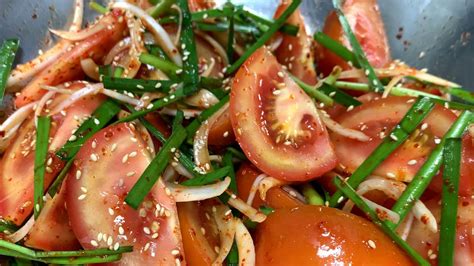 토마토겉절이 토마토김치 잘익은 토마토는 보약이 따로없죠 불없이 간단하게 만드는 새콤달콤 별미김치 레시피 Youtube