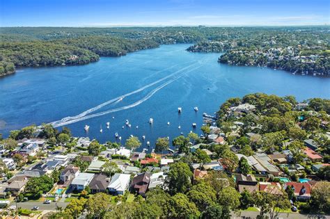 Nelson Alexander 1 28 Myrtle Street Ivanhoe For Lease Stylish