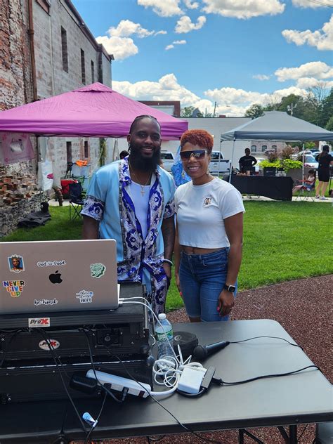 Shaunna Oconnell Added A New Photo Shaunna Oconnell