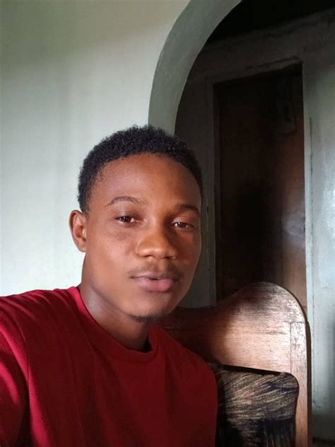 Asus First Stock Of The Asus Zenbook 3 Ux390 Is Now Available From