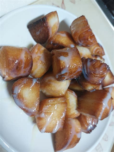 달콤한 간식 꽃빵 튀김 만들기