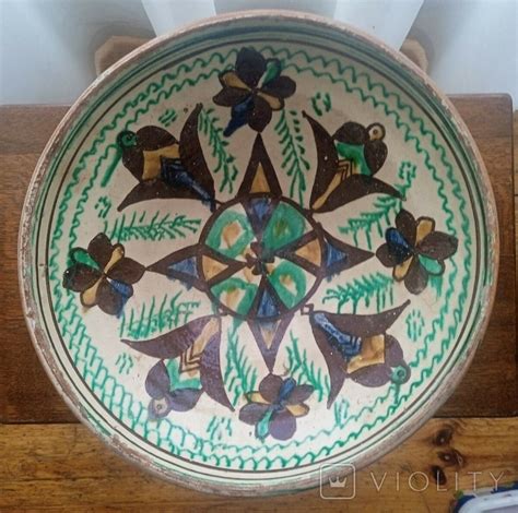 Керамічна тарілка Violity