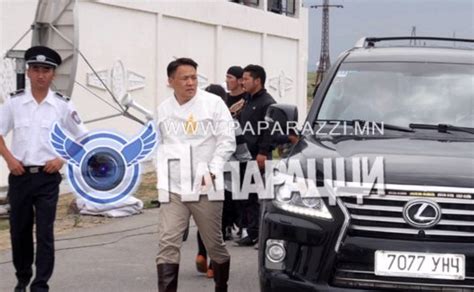 Н Номтойбаярын бүрэн эрхийг түдгэлзүүлэх үү