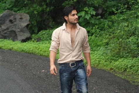 Dare To Bare Hot Indian Tv Actors Anas Khan