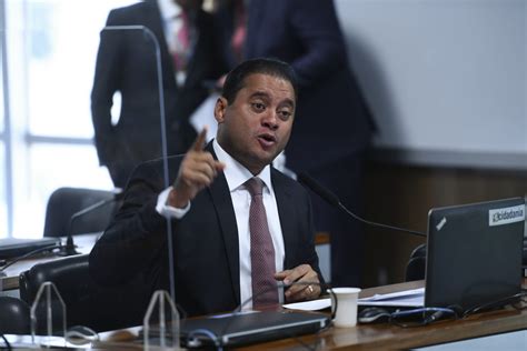 Ccj Do Senado Aprova Idade Maior Para Indicados A Tribunais