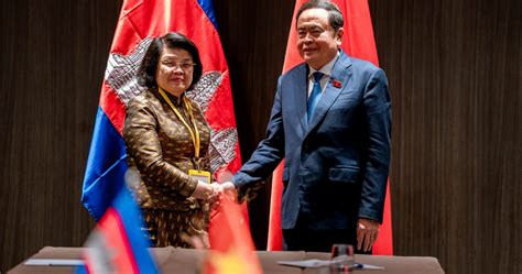 វៀតណាម សាទរកិច្ចព្រមព្រៀង បទឈប់បាញ់កម្ពុជា ថៃ ក្រសួងព័ត៌មាន