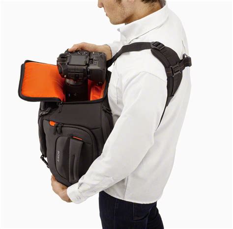 Roj Fashion And Lifestyle Clubbing And Car Tunes Sony Backpack Lcs
