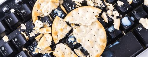 Dirty Keyboard Best Ways To Clean Dust And Crumbs Off