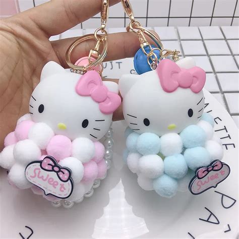 헬로 키티 크리에이티브 플러시 볼 키 체인 Sanrio Kawaii 피규어 키티 열쇠 고리 꼰 여성용 가방 펜던트 할로윈 용품