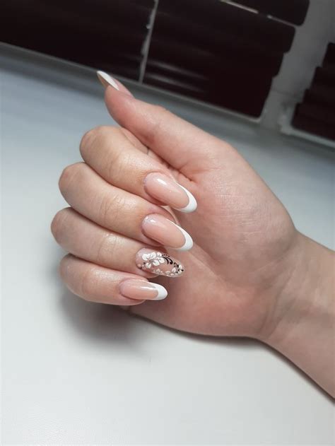 Маникюр Френч 🤍 Nails Thumb Beauty