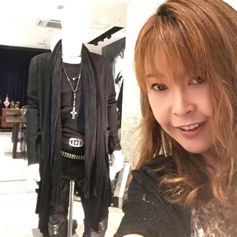 Chihiro Himuro Threads Say More