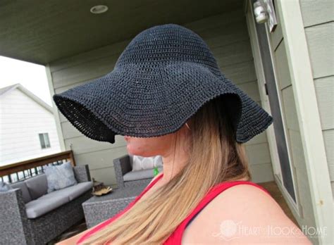 Floppy Sun Hat Free Crochet Pattern