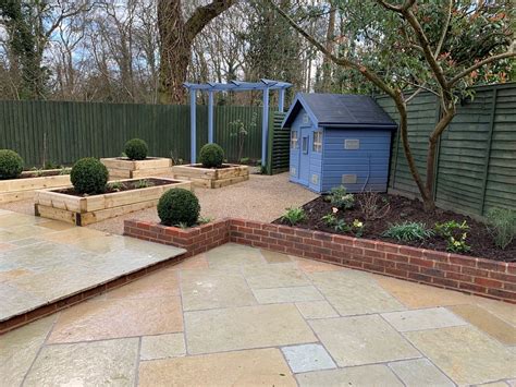 Angular Design Alda Landscapes