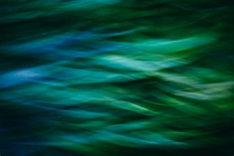 4k 바탕화면 H2 O 관념적인 그래픽 녹색 초록 다채로운 데스크톱 바탕화면 디지털 아트 매끄러운 모션 블러