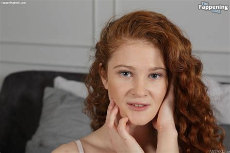 Foxy Sofilie Nude OnlyFans Leaks Fappening FappeningBook