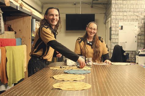 ‘tinker Shop Evokes The Medieval Whidbey News Times