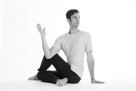 5 Pose Yoga Fix Yoga Stretches For Healthy Hips Joga