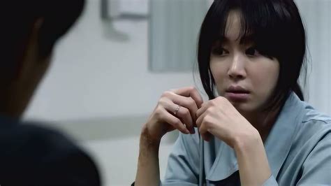 来看我吧：男人来在女孩问话，可是女孩什么也想不起来，男人感到惊讶。高清1080p在线观看平台腾讯视频