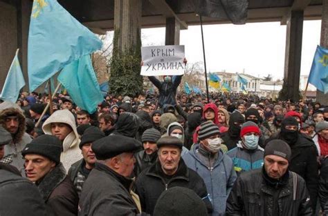 乌克兰：硝烟中的雅努斯 手机凤凰网