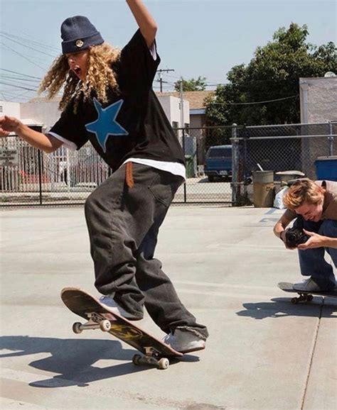 Pin By Beaniebitchz On Outfit Idéer 90s Skater Fashion Skate Outfit