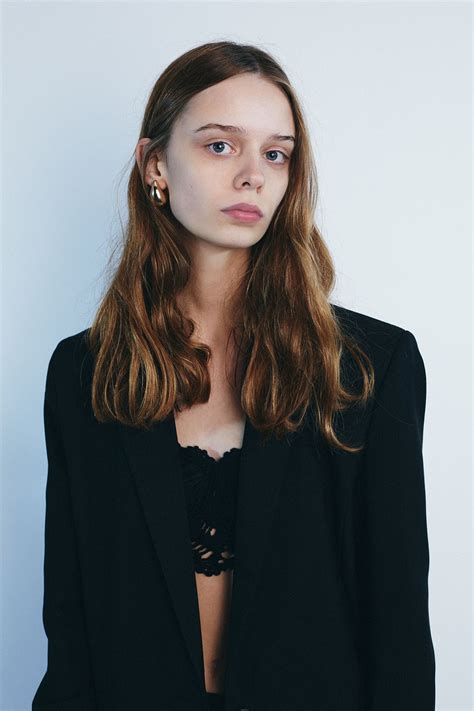 Chloe Moss Premier Model Management