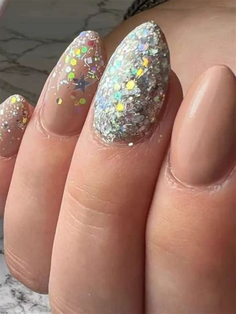 50 Different Shades Of Brown Nails Inspo To Slay The Season