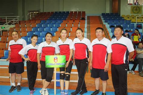 Гар бөмбөгийн тэмцээнд 1 р байр эзэллээ