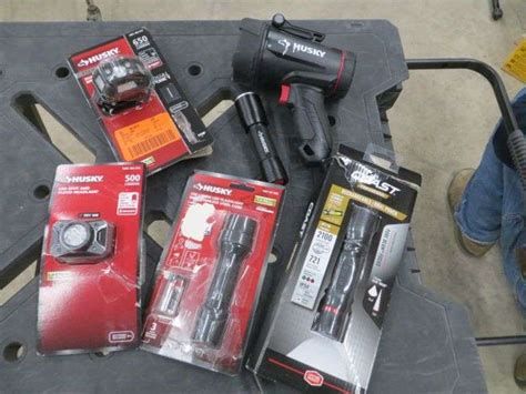 Assorted Flashlights See Pics Lambrecht Auction Inc
