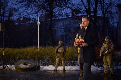 Участь Президента і першої леді у церемонії вшанування памяті жертв