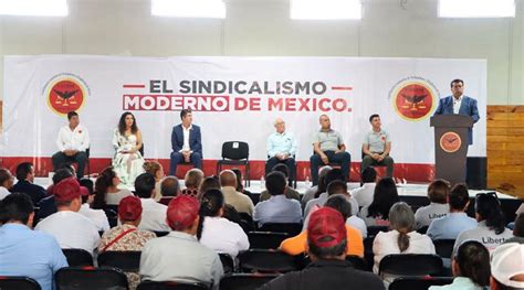 Noticiero Panorama Queretano Entrega Catem Reconocimientos A