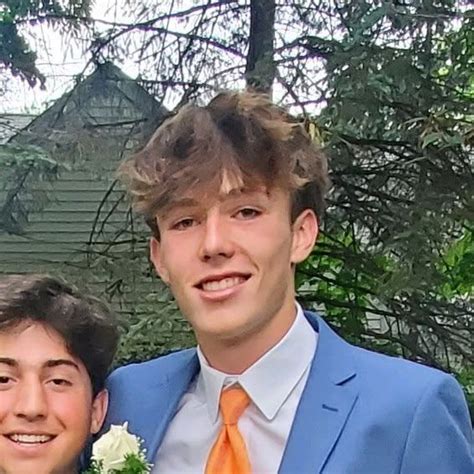 Hatts Jackhattersley • Threads Say More