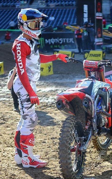 Pin By Erp Llc On Ken Roczen Supercross Ken Roczen Motocross