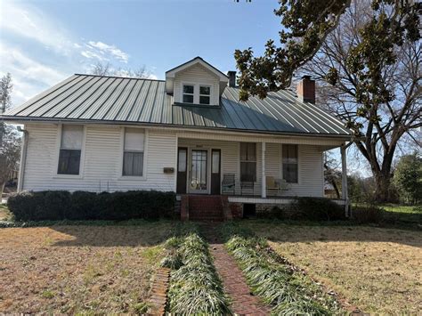 Lelia St Apartments 102 W Lelia St Florence Al Rentable