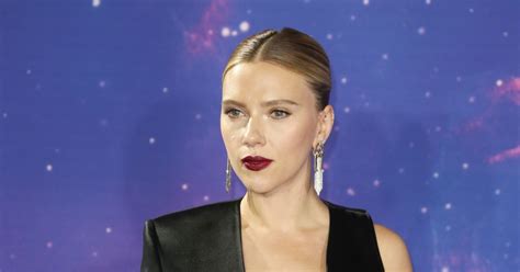 어벤져스 몸매甲 스칼렛 요한슨 너무 아찔한 의상 포토엔