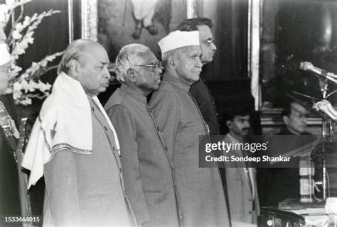 184 Photos Et Images Haute Résolution De K Narayanan Getty Images