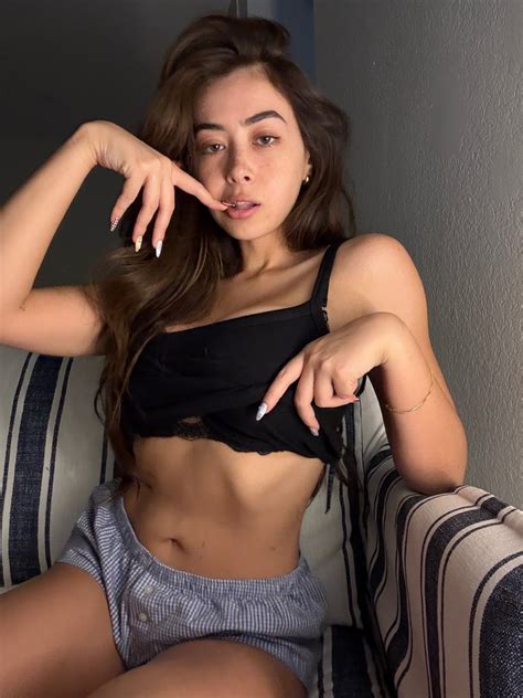 Chloe Surreal Iamchloesurreal Posts And Replies X