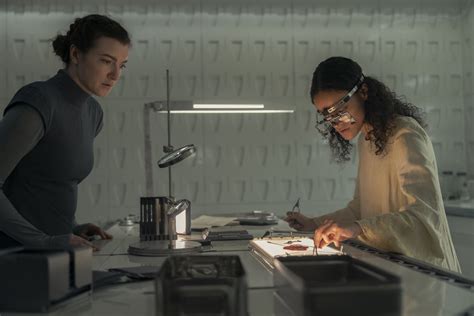 Faoileann Cunningham Chloe Lea Pressroom