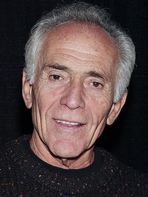 Bruce Weitz Biography