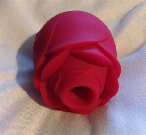 Rose Sex Toy Review I Tried The Viral Tiktok Toy Why Youve Got To