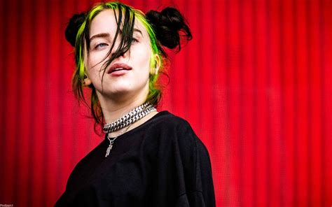 پس زمینه بیلی آیلیش اِم والپیپر